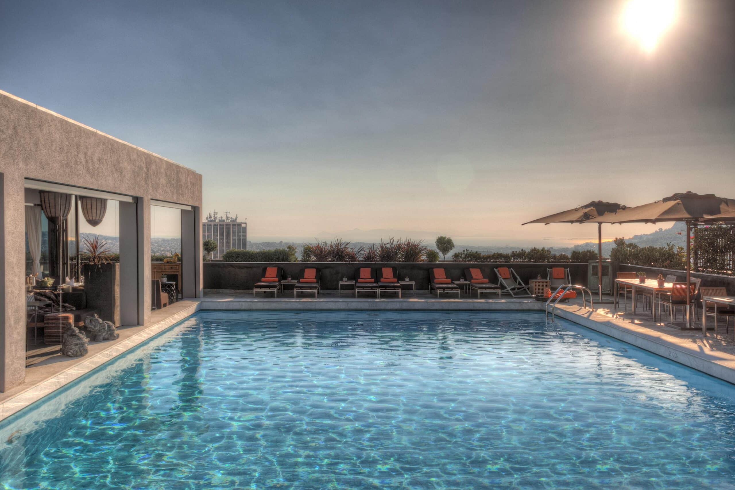 Hotel with Rooftop Pool in Athens | President Hotel Athens